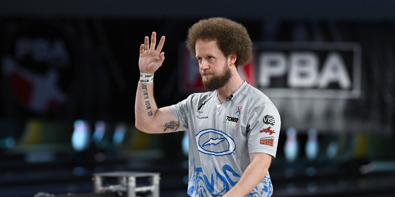Kyle Troup Leads After Qualifying Round 2 of Surfside PBA New York ...